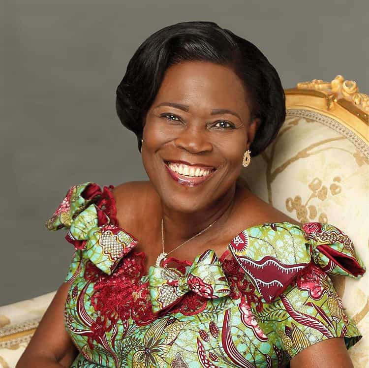 Indépendance de la Côte d’Ivoire : Hommage aux 5 Premières dames de la ...
